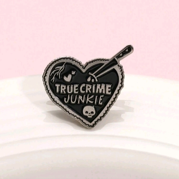 Hot Topic | Jewelry | True Crime Enamel Pin | Poshmark